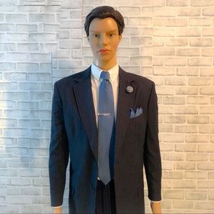 jf j.ferrar | Suits & Blazers | Euc Jf J Ferrar Pinstriped Two Piece ...